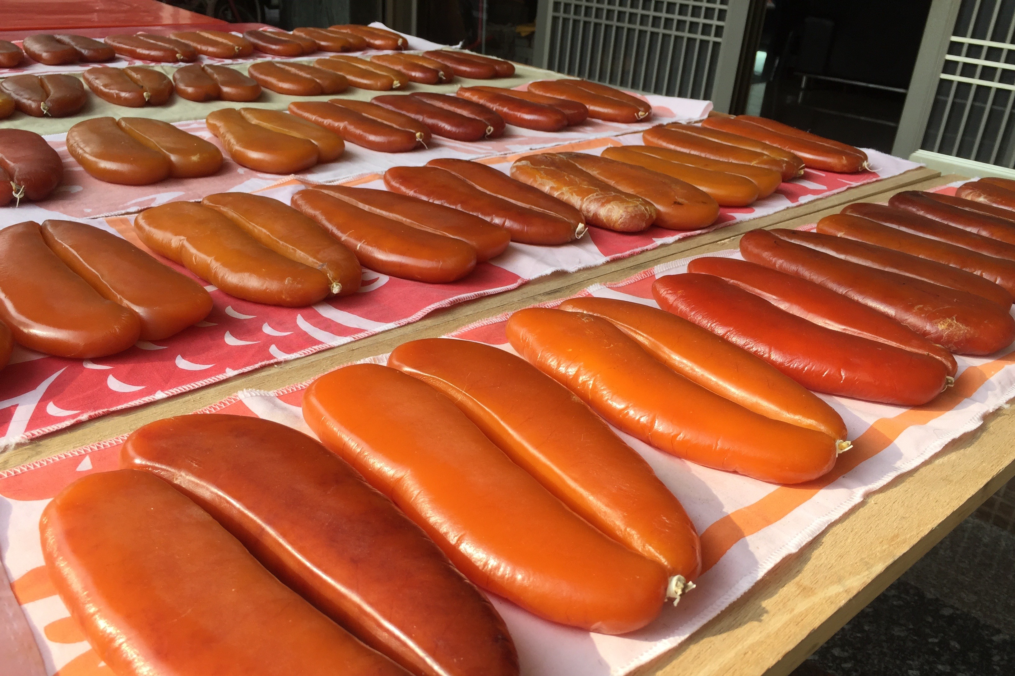 品饌烏魚子-我們提供您最新鮮,最公道價格的純正野生烏魚子,讓您買的開心也吃得安心!